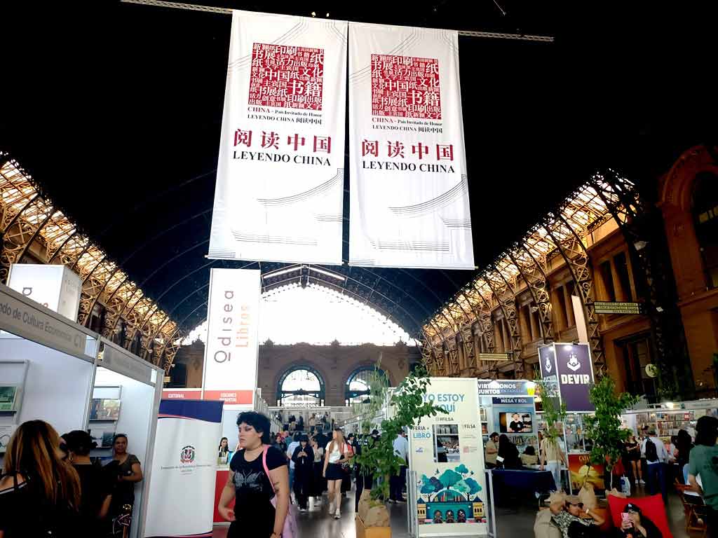 Destacada presencia de China en Feria del Libro de Santiago de Chile (+Fotos) - Noticias Prensa ...