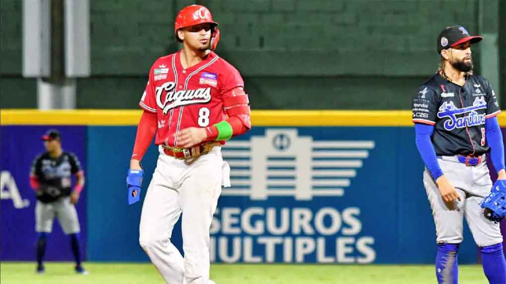 Cangrejeros recorta diferencia en liga de béisbol de Puerto Rico - Noticias Prensa Latina
