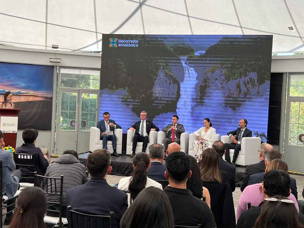 Ecuador concreta nuevo canje de deuda por conservación de la Amazonía ... Ecuador concreta nuevo canje de deuda por conservación de la Amazonía ...