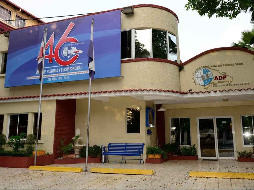 Profesores dominicanos por normar videovigilancia escolar - Noticias ...